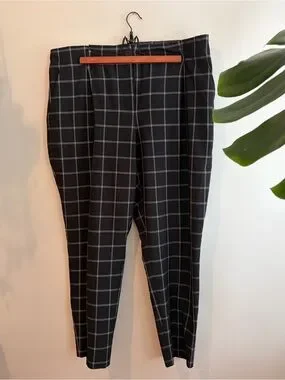 Reitmans | Pants & Jumpsuits | Reitmans Black And White Windowpane ...